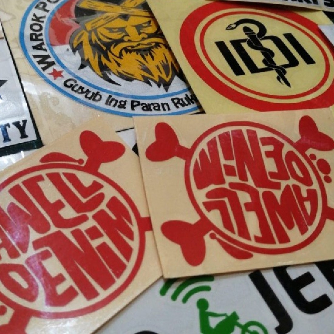 Cutting Stiker Logo Custom | Jasa Cutting Stiker Online